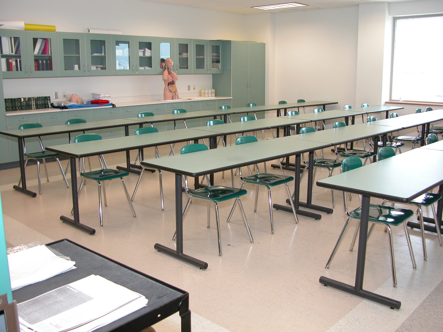 GS MULTIPURPOSE TABLE | Workspaces & Storage