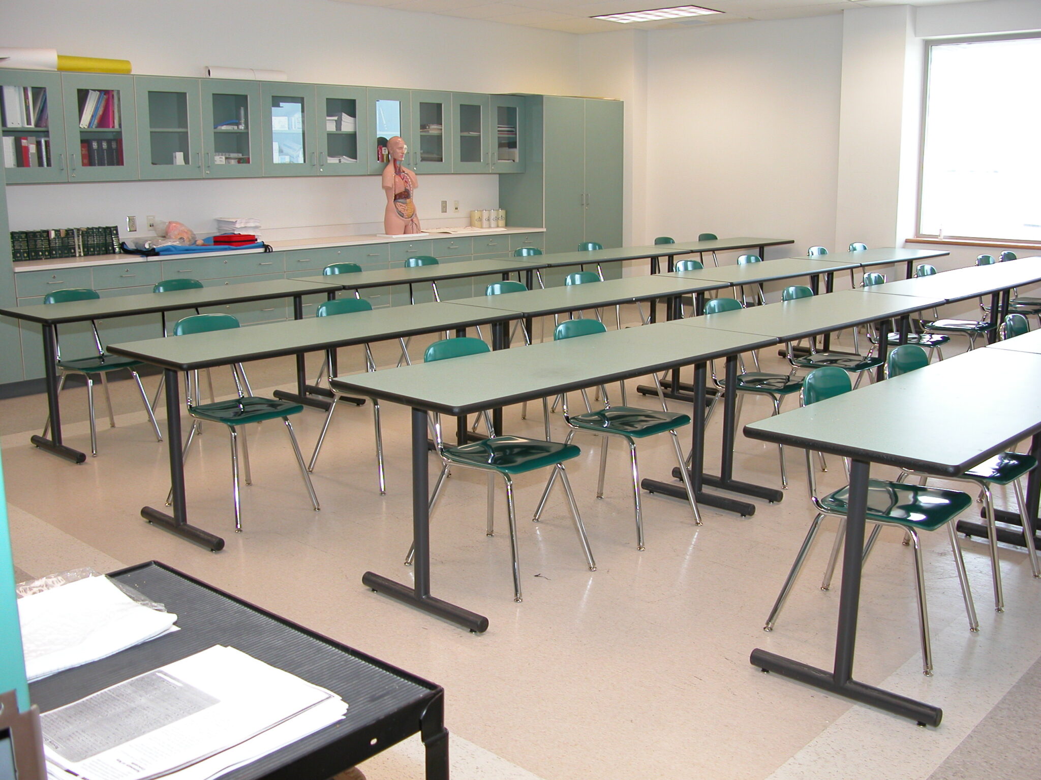 GS MULTIPURPOSE TABLE | Workspaces & Storage