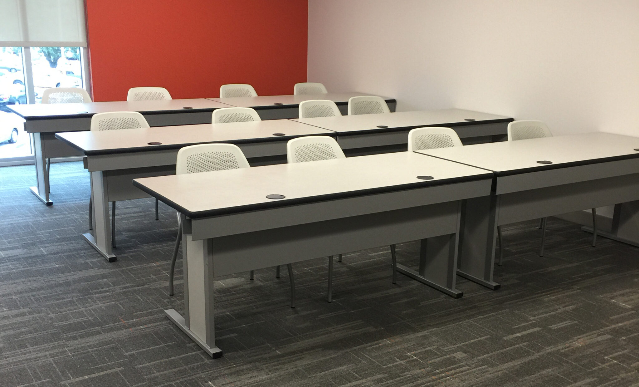 PC INLINE COMPUTER DESKS | Workspaces & Storage